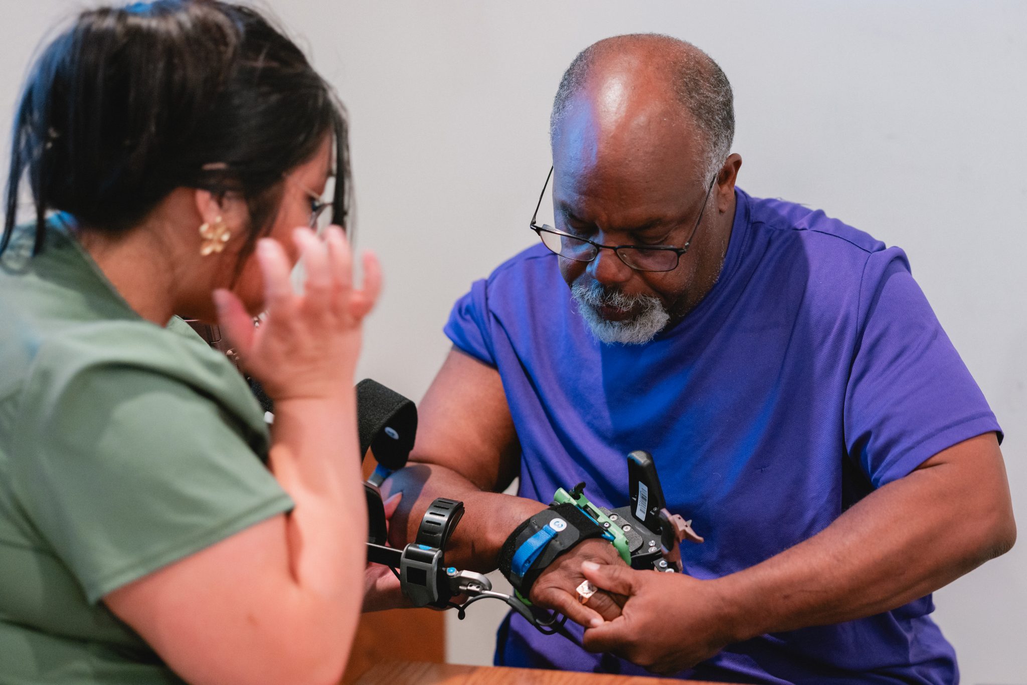 Myomo – The MyoPro Brace for Stroke Survivor's Paralyzed Arm